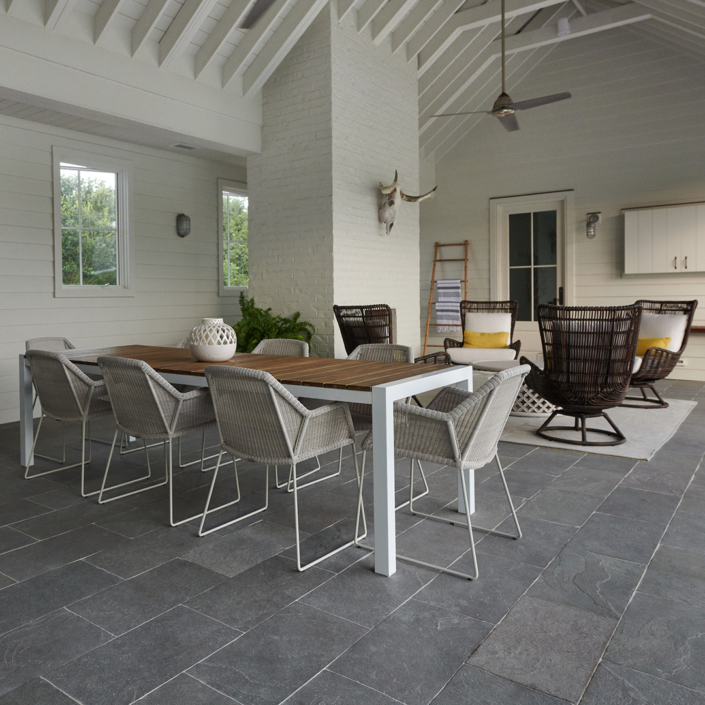 Harbour Grey Tumbled Limestone - Savannah Surfaces